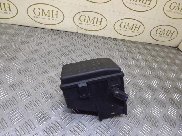 VAUXHALL ASTRA G Engine Bay Under Bonnet Fuse Box 90560119 1.8 Petrol ...