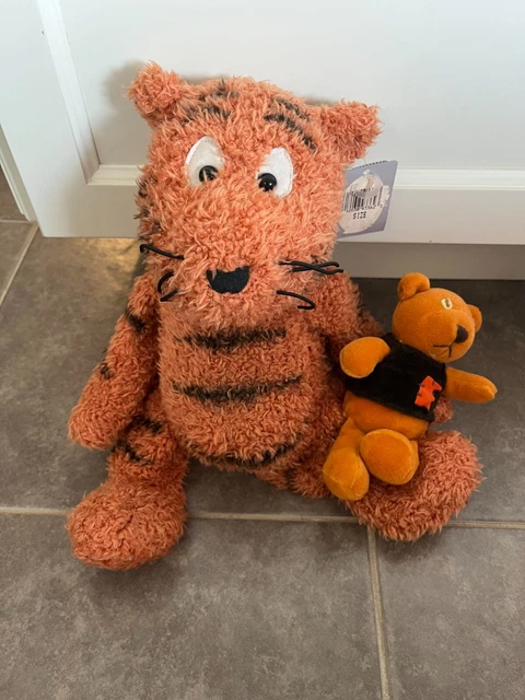 DISNEY CLASSIC WINNIE The Pooh Vintage Tigger Pooh Attached Rare £24.65 ...