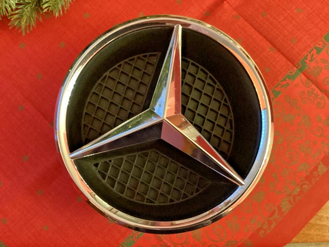 MERCEDES-BENZ GRUNDTRÄGER GRUNDPLATTE Stern Grill Kühlergrill Emblem ...