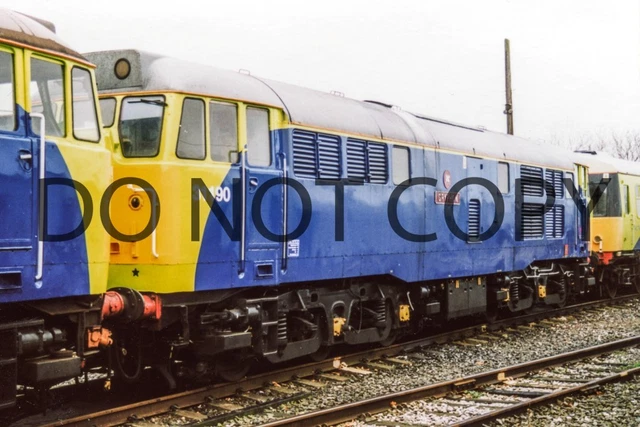 UK DIESEL TRAIN Railway Photograph Of Class 31 31190 Loco. (Rm31-187) £ ...