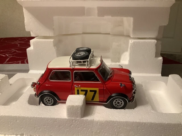 FRANKLIN MINT 1967 Morris Mini Cooper S Rallye Edition 177 1:24 $250.00 ...