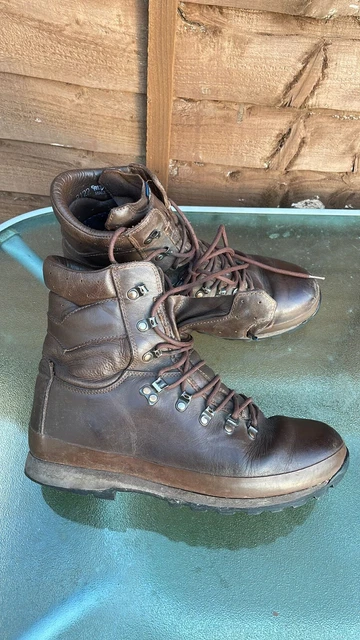 GENUINE BRITISH ARMY Issue Altberg Brown Combat Boots Size 11M £30.00 ...