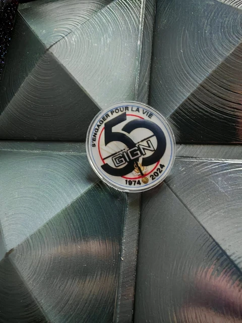 PIN'S (BROCHE) GIGN 50 ANS non officiel EUR 7,00 - PicClick FR