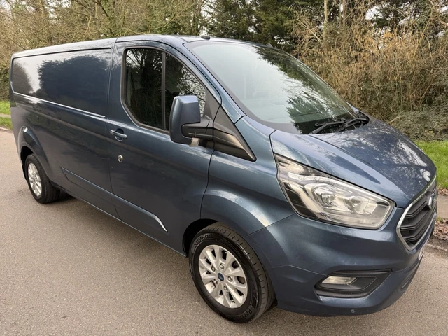 FORD TRANSIT CUSTOM 300 Automatic- Lwb - 2018 (68 ) Great S/History ...