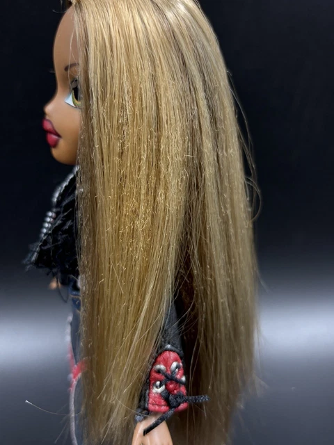 VINTAGE 2005 BRATZ Rock Angelz Sasha Doll Original Outfit Replacement ...