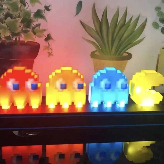GHOSTS CHASING PAC Man Retro Gaming Night Light Voice-activated Flash ...