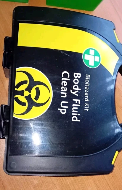 MEDICAL BIOHAZARD BODY FLUID SPILLS CLEAN UP KIT 5 APPLICATIONS + Box £ ...