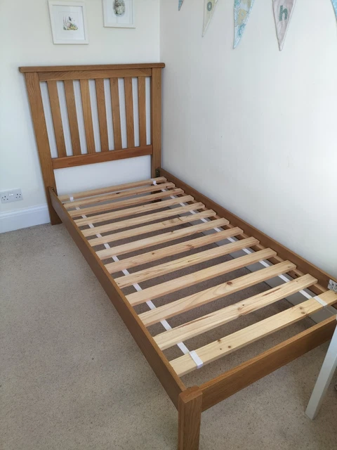 SINGLE BED WOODEN bed frame in good condition £50.00 - PicClick UK