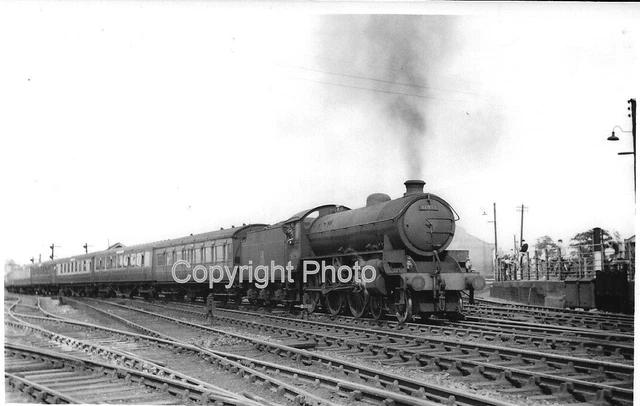 PHOTO - LNER B-1 4-6-0 No.61093 at Cambridge £1.99 - PicClick UK