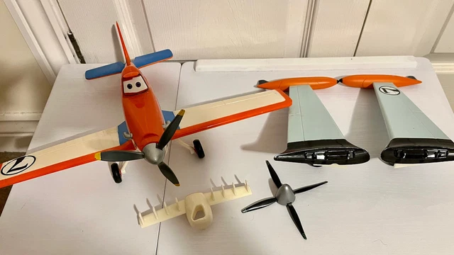 DISNEY PIXAR PLANES Rare Talking Dusty Crophopper Disney Store ...