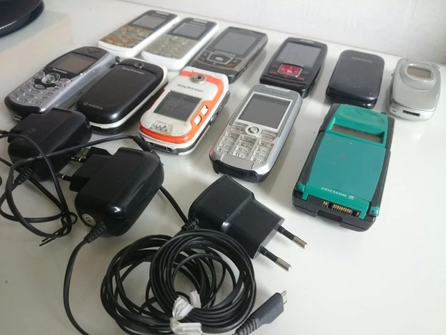 SONY ERICSSON-SAMSUNG-PANASONIC- LOTTO Telefoni Cellulari Vintage-Da ...