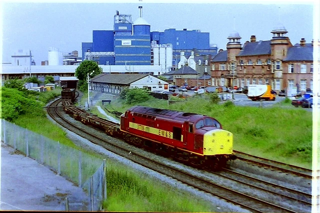 35MM RAILWAY COLOUR Negative Green Class 37 706 at Warrington £1.50 ...