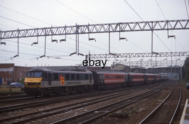 35MM SLIDE - Railfreight Distribution Electric Loco Class 90. 90021 ...