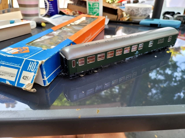 ROCO 4242 DB Commuter Coach 2nd Green Closed Couplings £10.00 - PicClick UK