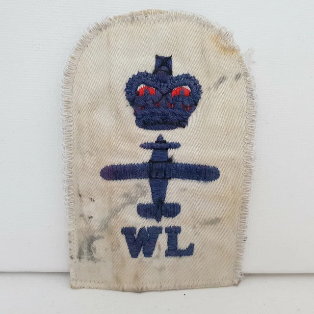 ROYAL NAVY FLEET Air Arm Weapons Electrical Embroidered crown blue on ...