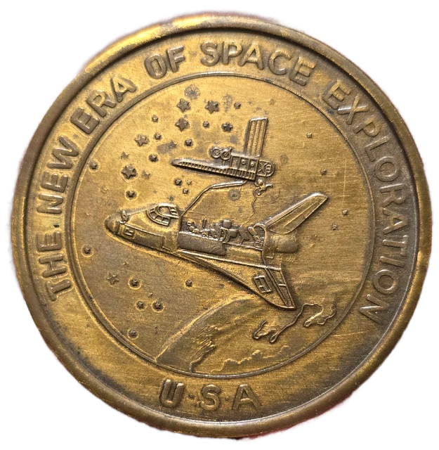 VTG NASA MEDAL 1983 SPACE SHUTTLE CHALLENGER KENNEDY SPACE CENTER ...