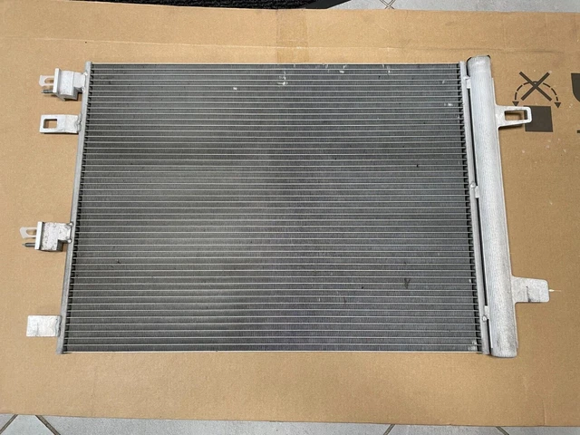 ORIGINAL MERCEDES BENZ Klimakondensator A2475000054 Klimakühler ...