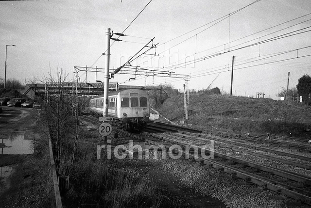 BRITISH RAIL CLASS 101 DMU NSE 35mm Railway Negative RN351 £2.99 ...