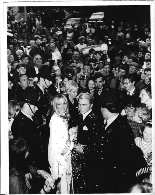 Pop Singer Adam Faith And Fiance Jackie Irving 1967 Syndication Internatio Photo Eur 1218