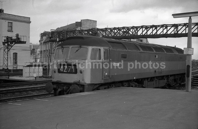 CARDIFF CENTRAL CLASS 47 47256 18.4.76 Railway Negative RN297 £2.99 ...
