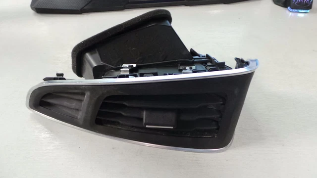 FORD FOCUS PASSENGER side dash blower heater vent chrome 2011-2014 ...