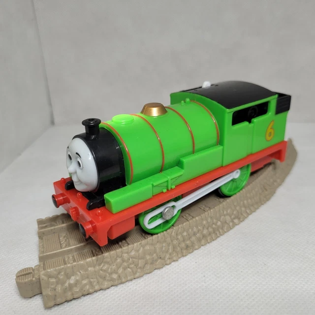 THOMAS & FRIENDS Trackmaster Motorised Percy (2011) (Not TOMY) $25.00 ...