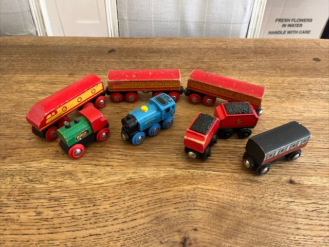 WOODEN RAILWAY TRAIN - Vintage Genuine ELC Cargo Train Bundle - Thomas ...
