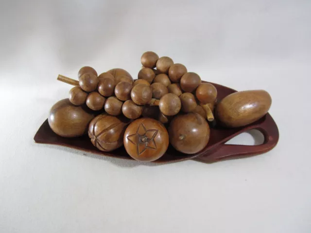 VINTAGE 12 PIECES Wooden Fruits & Vegetables & Platter Mid Century ... VINTAGE 12 PIECES Wooden Fruits & Vegetables & Platter Mid Century ...