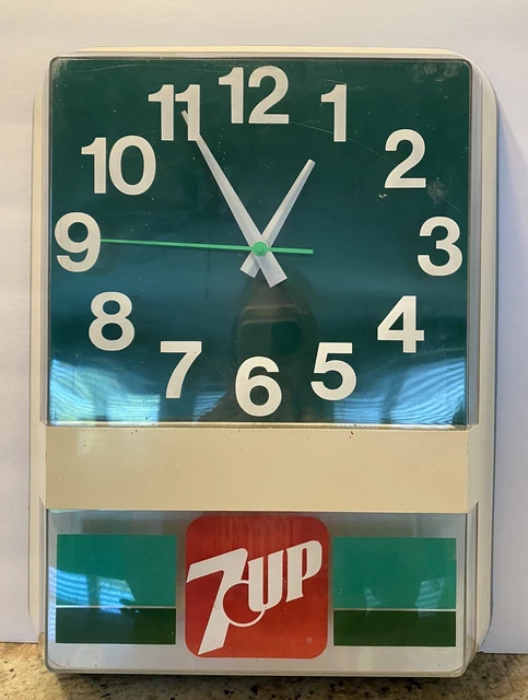 VINTAGE 7 UP Wall Clock $48.00 - PicClick
