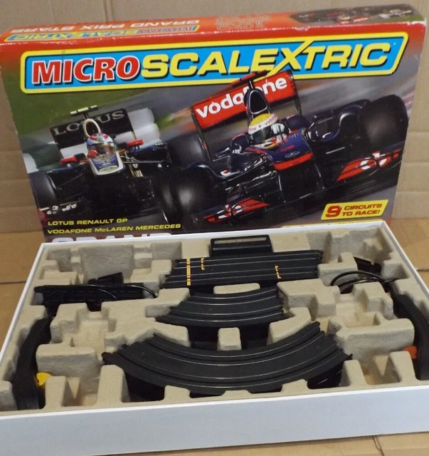 12V MICRO SCALEXTRIC GRAND PRIX STARS boxed set NO CARS inc Track ...