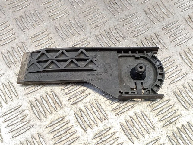 MERCEDES-BENZ B W246 W242 2013 radiator mount bracket A2465040340 ...
