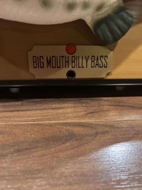 GEMMY SINGING FISH Big Mouth Billy Bass Christmas Version FULLY WORKING ...