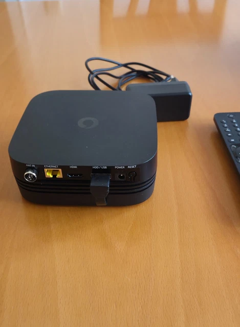 VODAFONE GIGA TV Cable Box 2 EUR 39,00 - PicClick DE