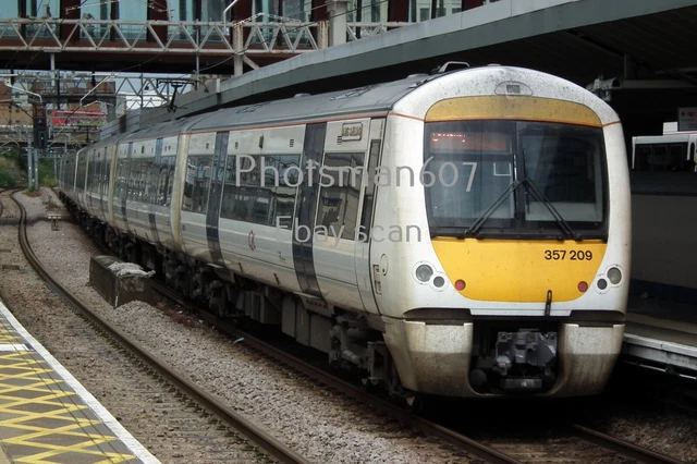 CLASS 357 357209, 4 car EMU, in C2C at Stratford £0.95 - PicClick UK