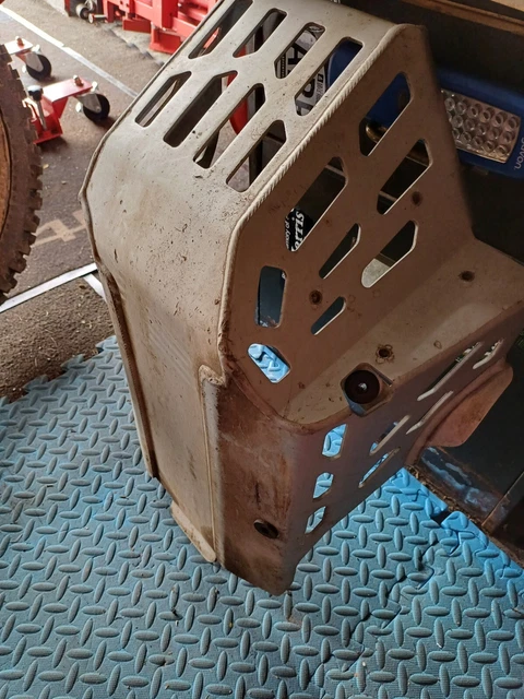 YAMAHA TENERE 700 rally OEM aluminium skid sump guard good condition £ ...
