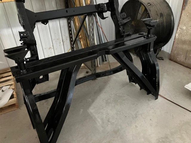 GMC CLASSIC MOTORHOME 1973-1977 Rear Frame Section with Bumper shocks ...