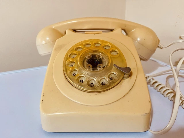 BRITISH TELECOM CREAM Rotary Retro Dial Telephone 746 1970’s TV Prop ...