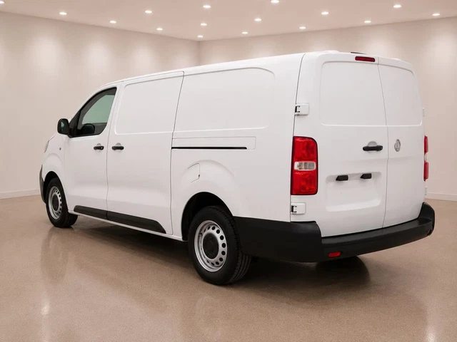2022 VAUXHALL VIVARO 1.5 Turbo D 2900 Dynamic Panel Van 6dr Diesel ...