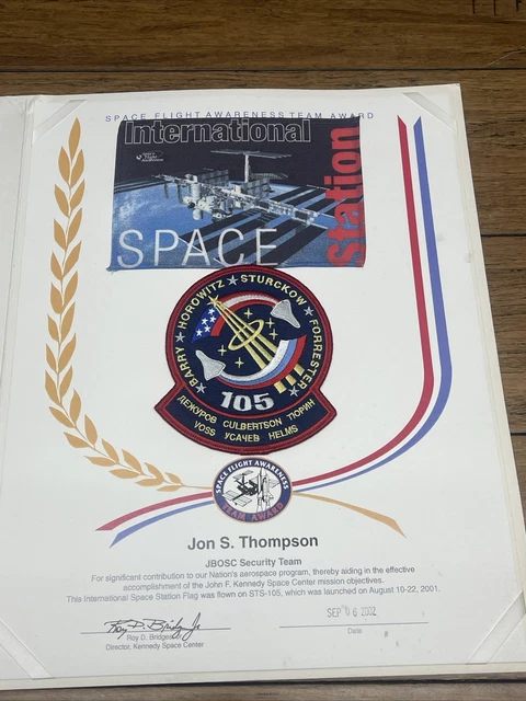 NASA STS-105 ISS Flag Flown Aboard The Space Shuttle Discovery Mission Patch JD $286.81 ...