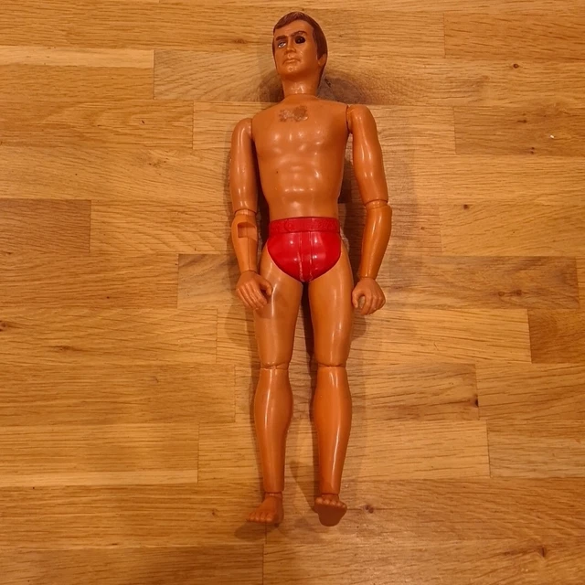 Vintage 1975 Six Million Dollar Man Steve Austin The Bionic Man Action 2555