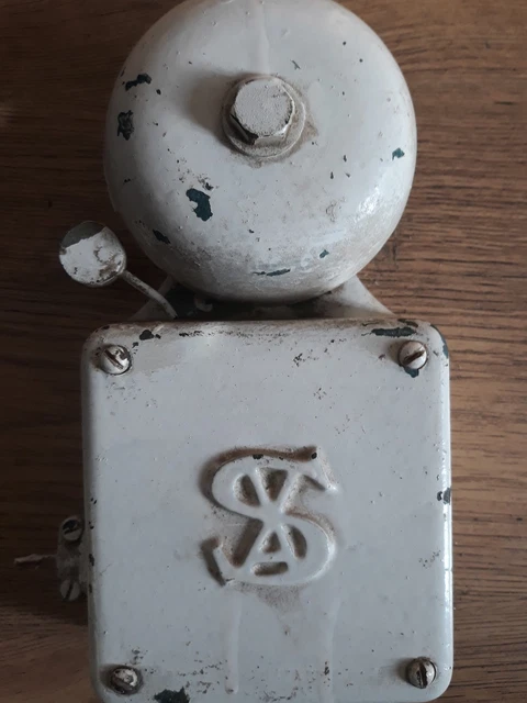 ORIGINAL VINTAGE Cast Iron Electric Alarm Bell 8 1/2in X 4 1/2in EUR 65 ...