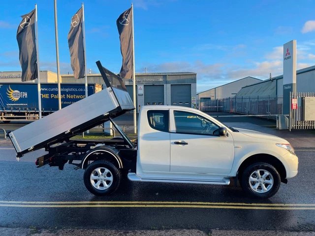 MITSUBISHI L200 CLUB Cab DI-D 151 4Life 4WD Tipper £21,540.00 - PicClick UK