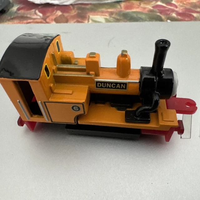 DUNCAN ERTL THOMAS The Tank Engine & Friends Train 1996 Die Cast Loco £ ...