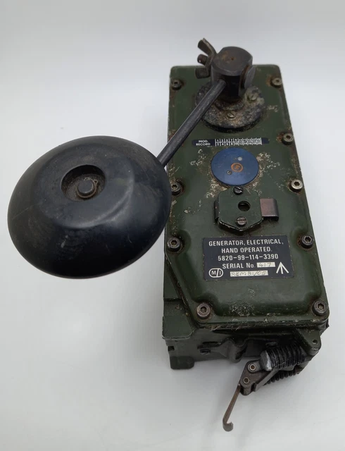 BRITISH ARMY CLANSMAN Radio Battery Hand Generator, Ex-MoD, Approx. 80s ...