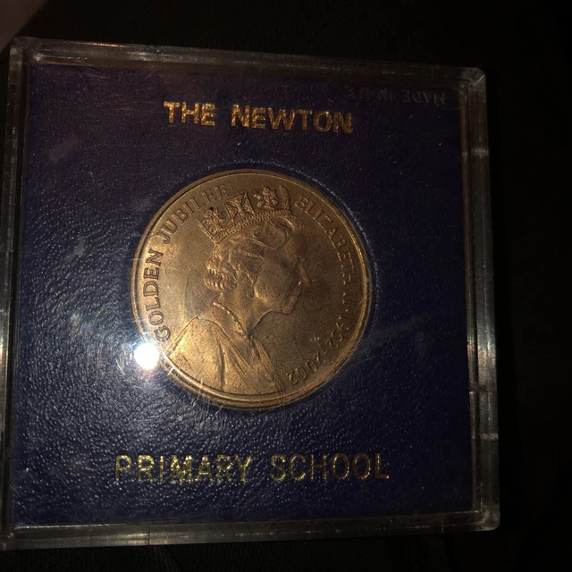 OLD QUEEN ELIZABETH II Golden Jubilee 2002 Limited Edition Metal Coin ...