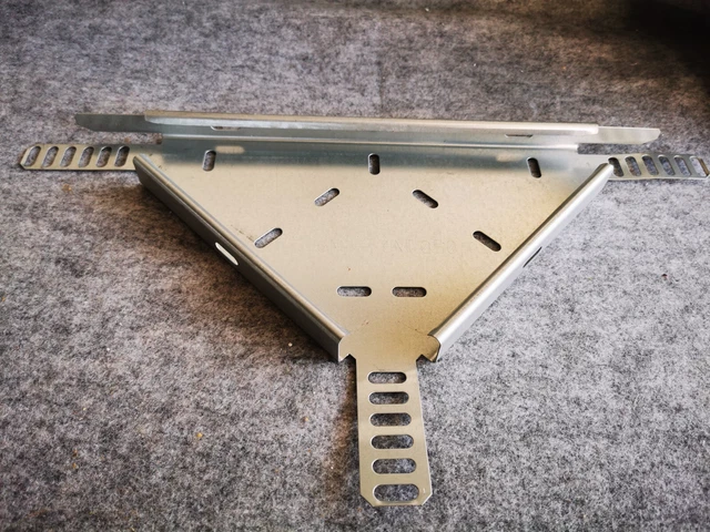 UNISTRUT TUMT050 MEDIUM duty steel cable tray 50mm 3way equal tee ...