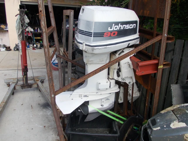 JOHNSON/EVINRUDE OUTBOARD 90 hp SHAFT WRECKING ,ALL PARTS AVAILABLE £0. ...
