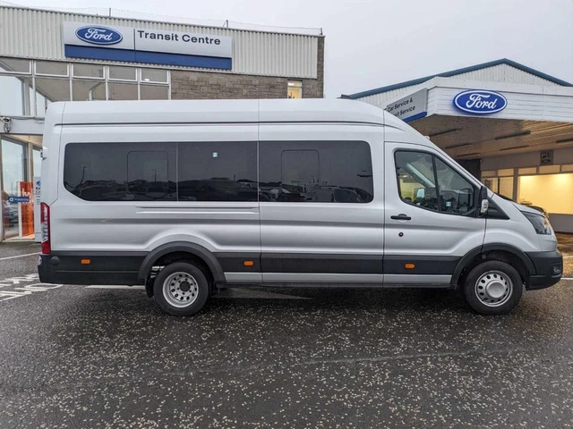 2022 FORD TRANSIT 460 TREND ECOBLUE Bus Diesel Manual £65,994.00 ...