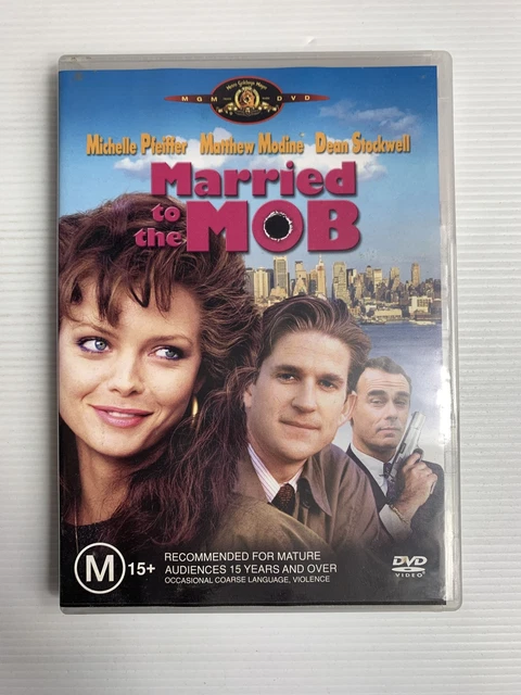 MARRIED TO THE Mob Michelle Pfeiffer Matthew Modine DVD R4 $8.97 - PicClick AU