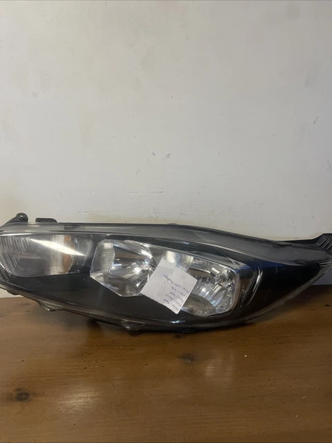 GENUINE FORD FOCUS ST & RS LH Headlight from 10/2014-02/2020 $74.10 ...